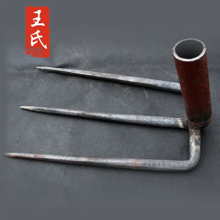 Master Hand forged agricultural tools rake dig a large area dedicated ...