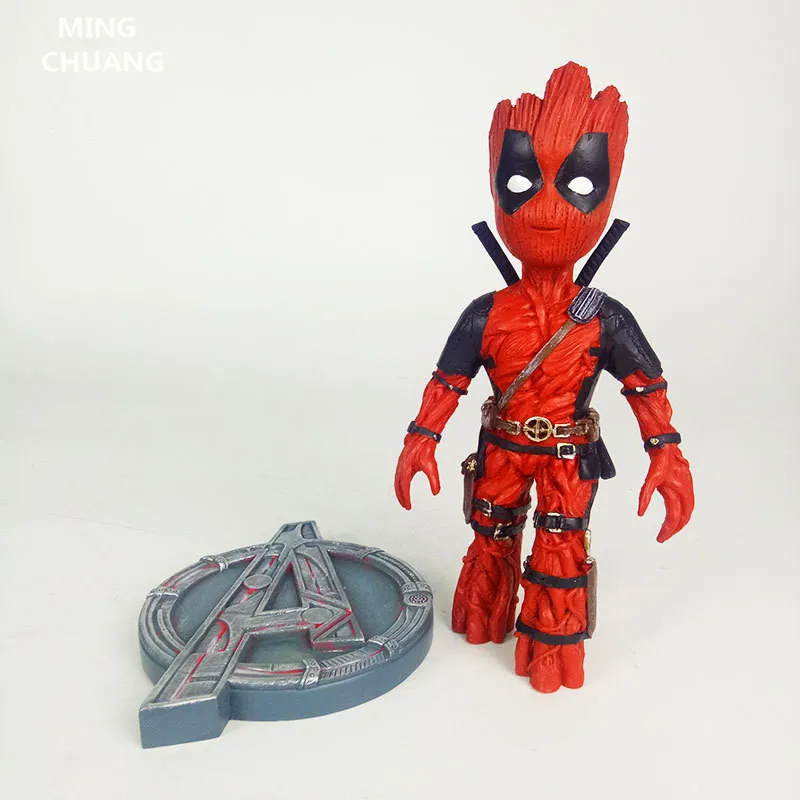 Play Arts Avengers Statue Superhero Deadpool Bust Tree Man COS X-Men ...