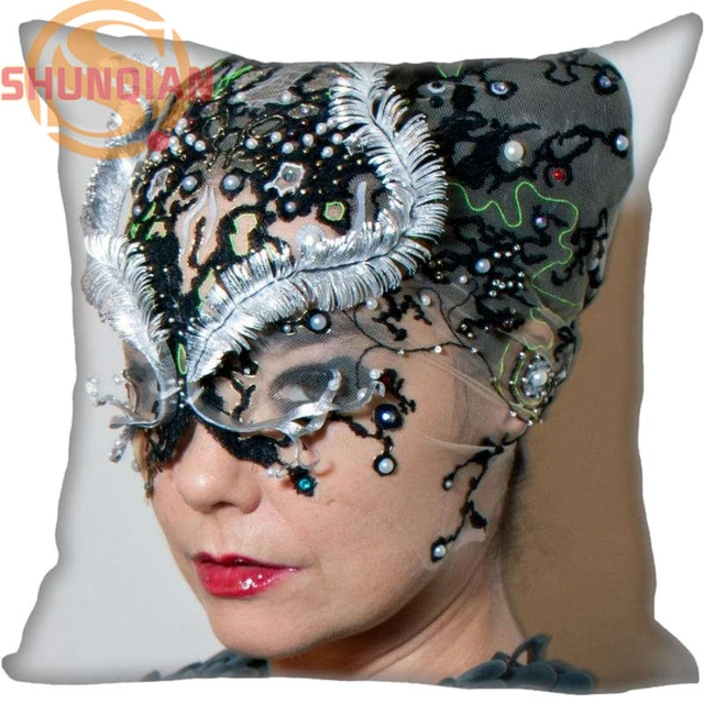 Bjork Medulla