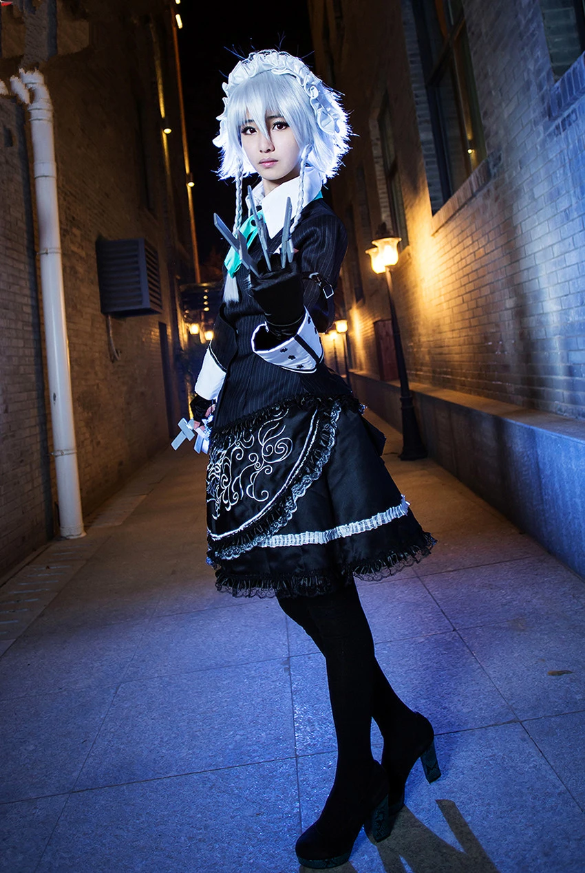 Sakuya Izayoi Cosplay