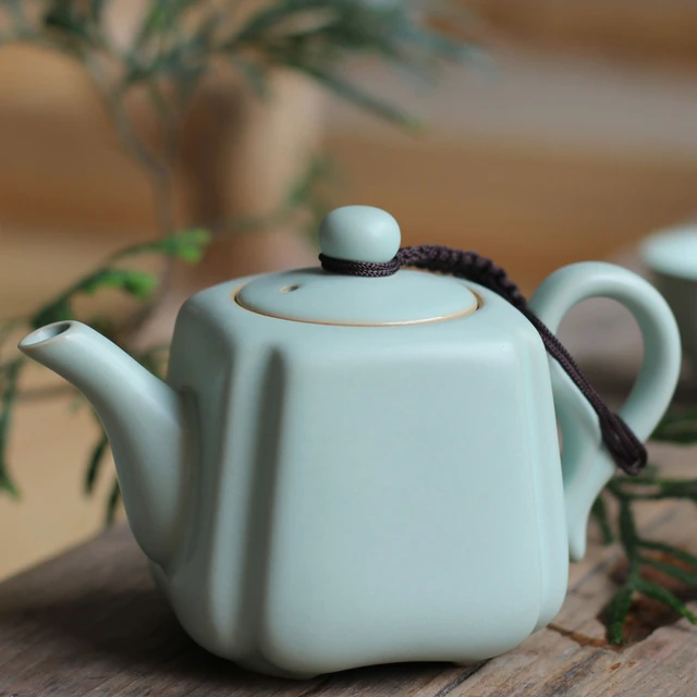 Simple Handmade Ceramic Teapots