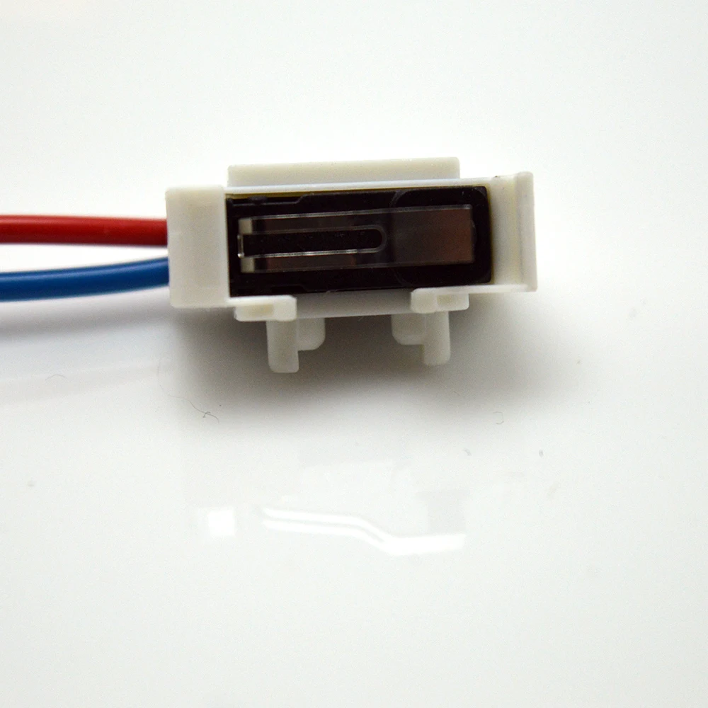 Right Door Lock Micro Switch for VW Passt B5 Bora Polo Golf MK4 ...