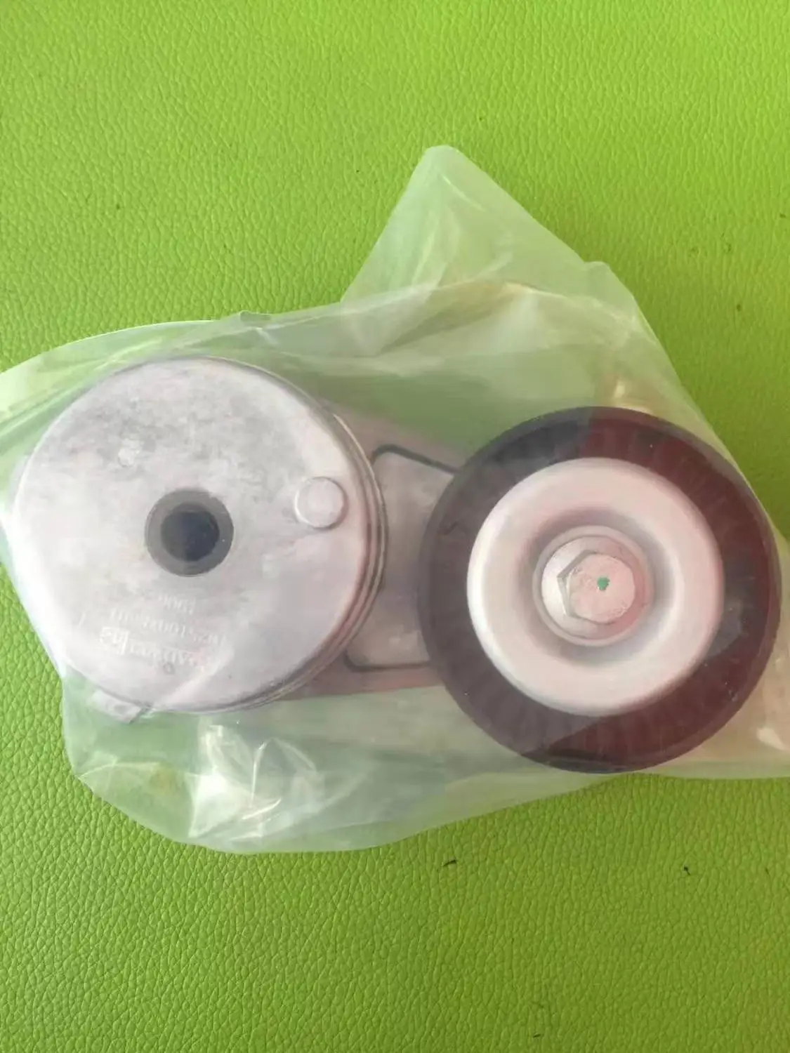 1025100XEC01 Belt tensioner assembly For Great Wall Haval H8 H9