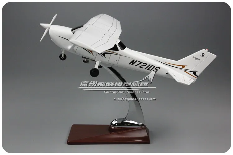 Brand New Plane Model Toys CESSNA 172R N721DS 28cm Resin Airplane Model ...
