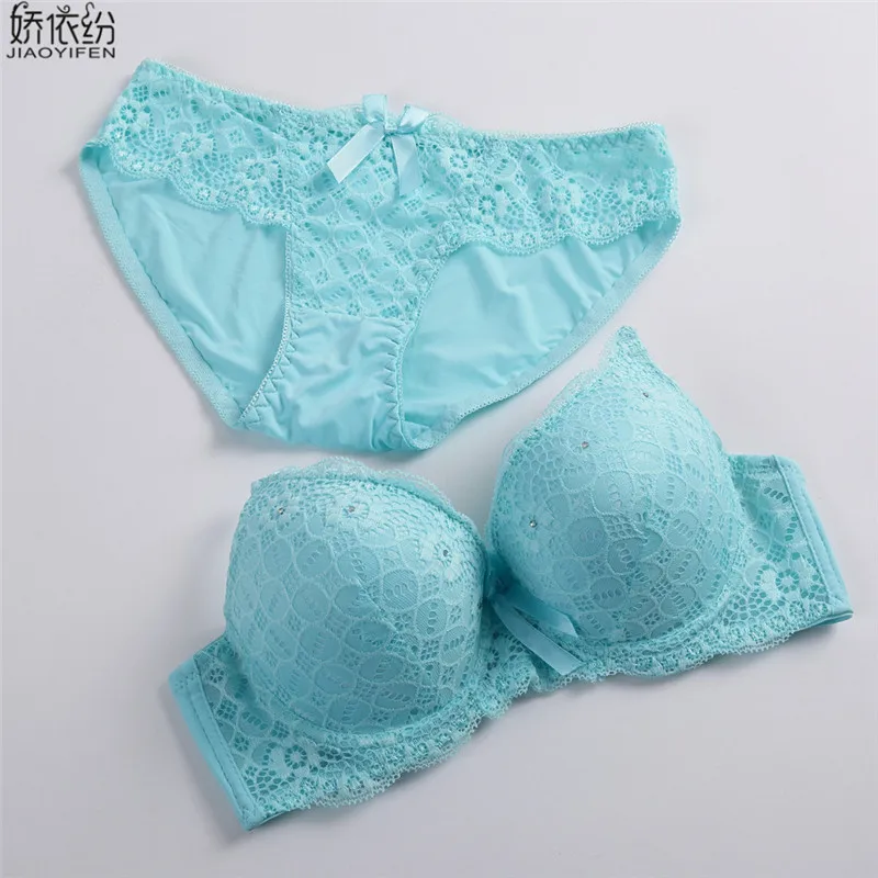 2017 New Sexy Women Underwear Lace Bra Set Gather Together Sweet Ab Cup