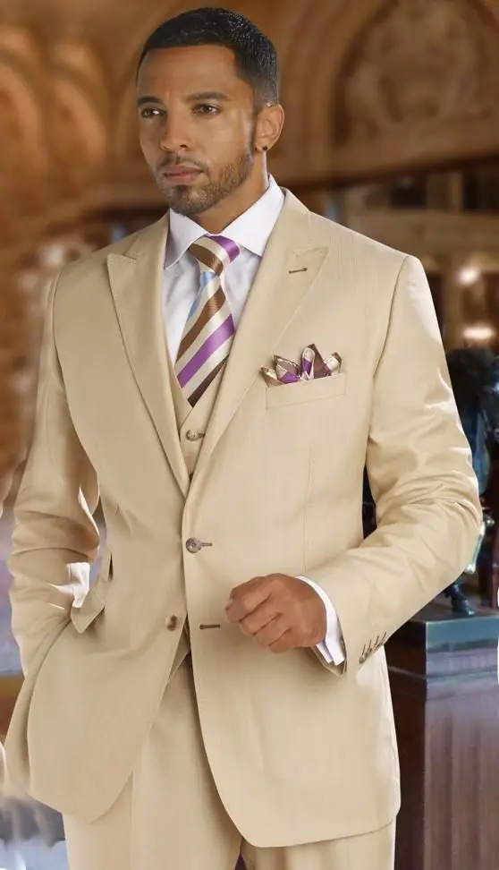 2017 Custom Made Champagne Groom Tuxedos 3 Piece Mens Wedding Prom