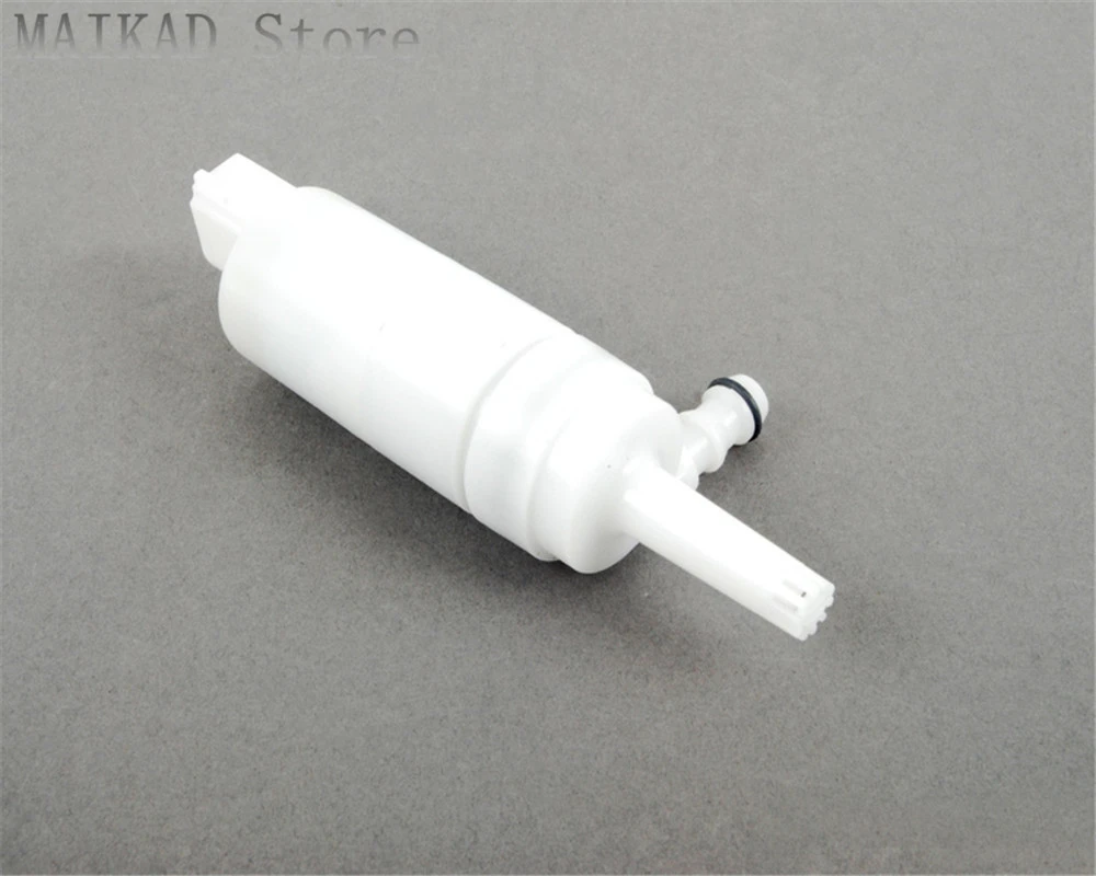 新品低価 ベンツ ヘッドライト ウォッシャーノズル/ヘッドランプ ウォッシャーノズル 左 Eクラス/W212 S212 | VEMO製 ...