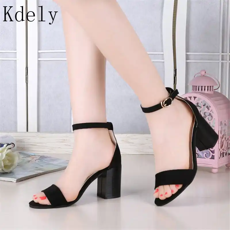 Venta > tipos de sandalias para mujer > en stock