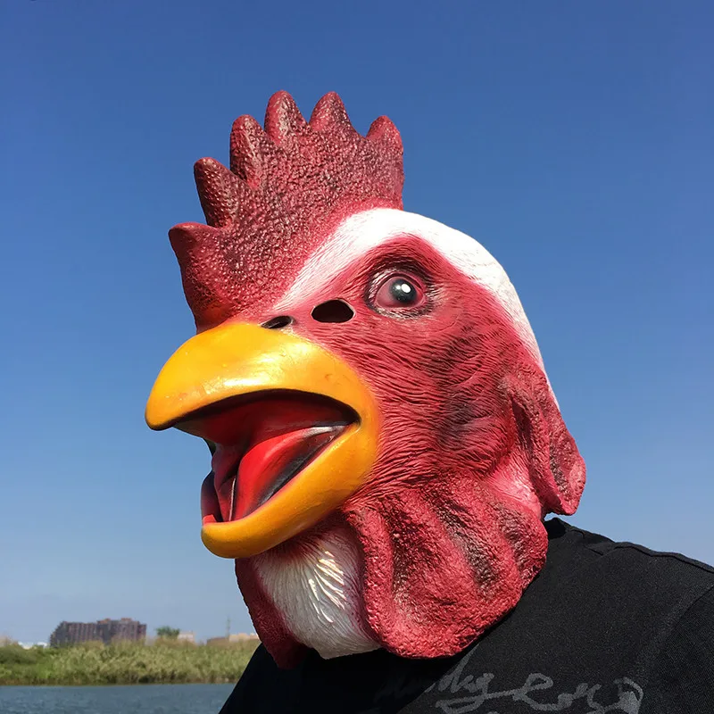 TIFU by wearing a chicken mask to take my dogs out, scaring my sister ...