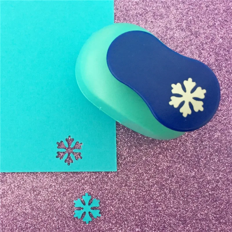 New snowflake shaped 5/8" EVA hole punch greeting card handmade craft ...