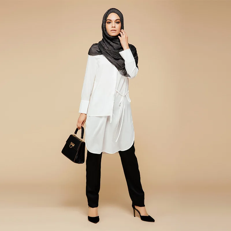 Model Kemeja Putih Wanita Muslim - Juwitala