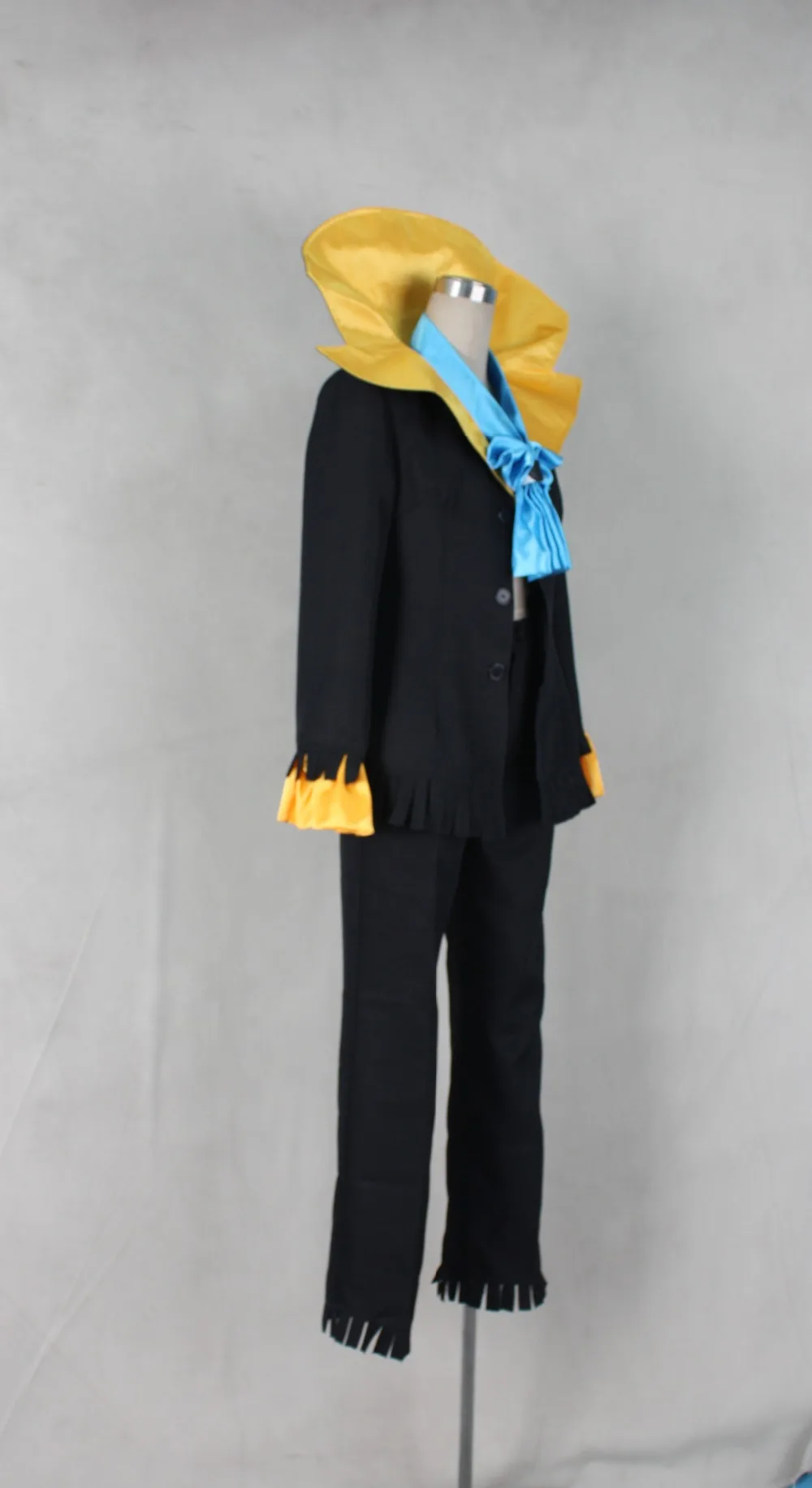 Anime One Piece Brook Cosplay Costume - AllCosplay.com