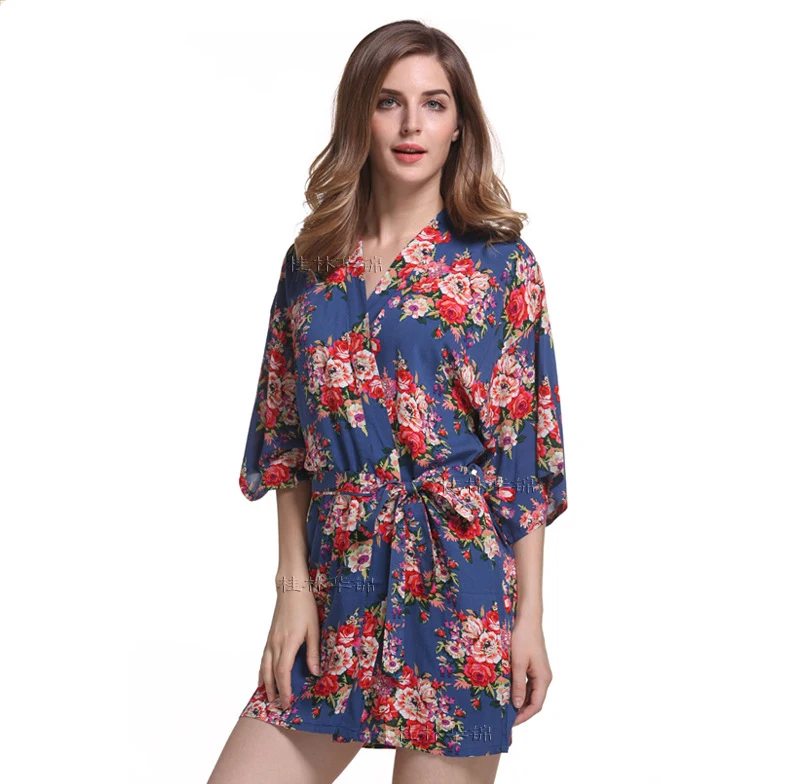 2pcs Chinese Style Women Embroidery Flower Pajamas Set Hot Sale Satin