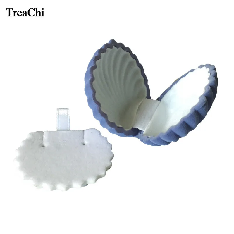 Clam Shell Jewelry Box with Velvet Cover - Life Changing Products