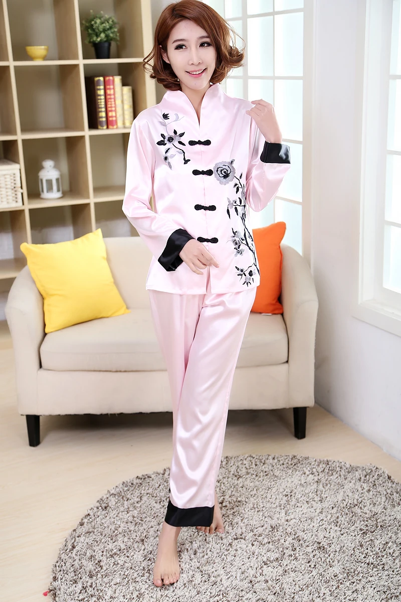 2PCS Chinese Style Women Embroidery Flower Pajamas Set Hot Sale Satin ...