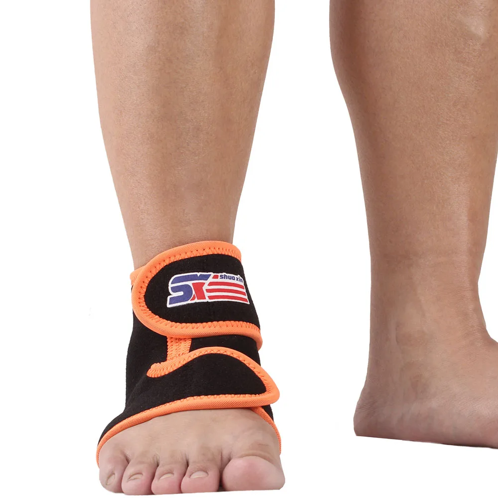 1PC Adjustable Neoprene Sports Gym Basketball Football Ankle Brace ...