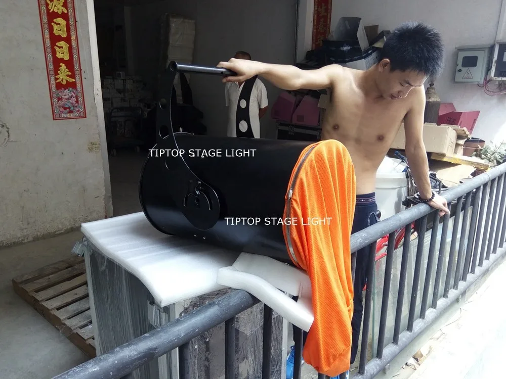 1200W Hanging Foam Machine | Tiptoplight