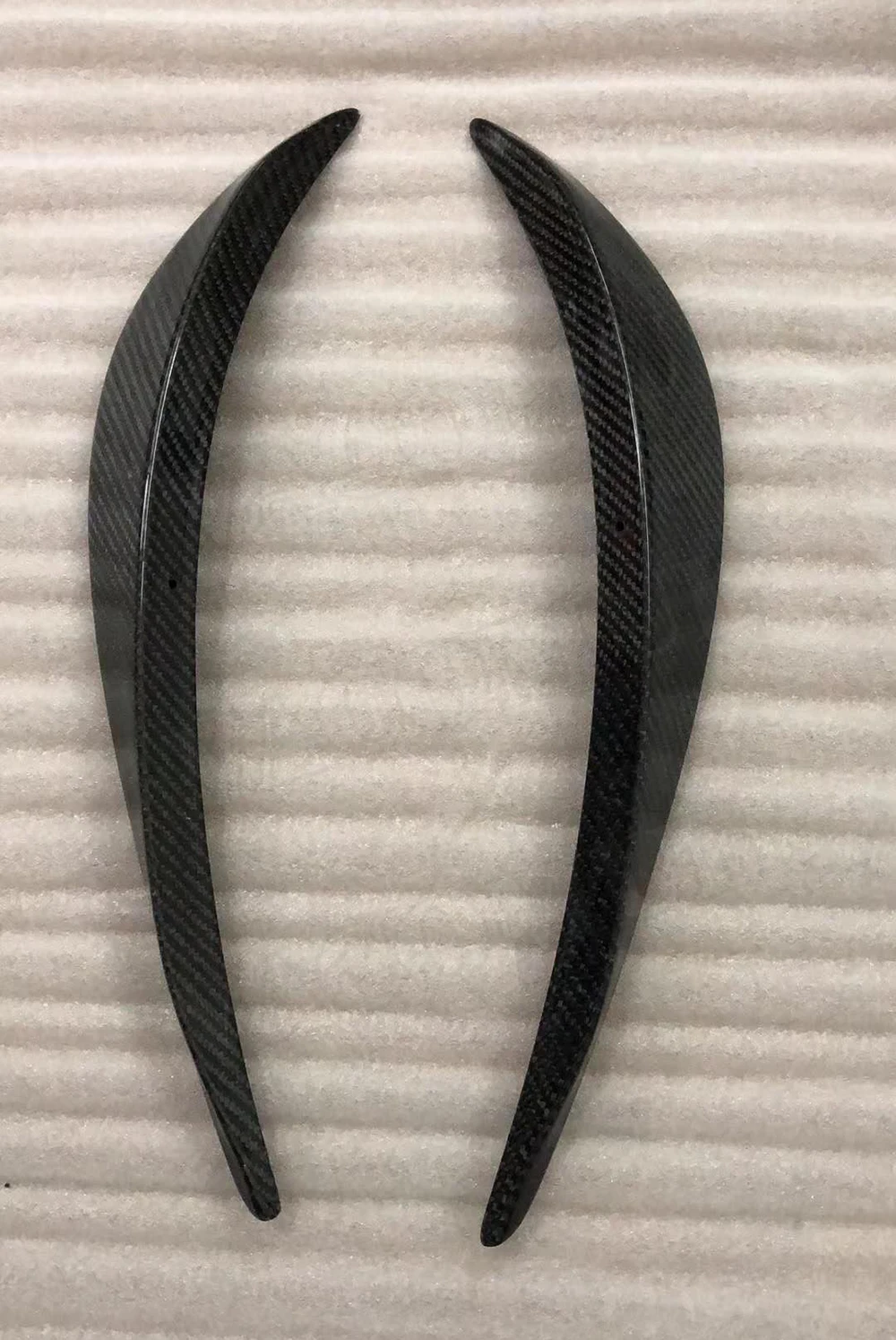 Carbon Fiber Front Bumper Side Canards Splitter Spoiler for Audi R8 Car ...