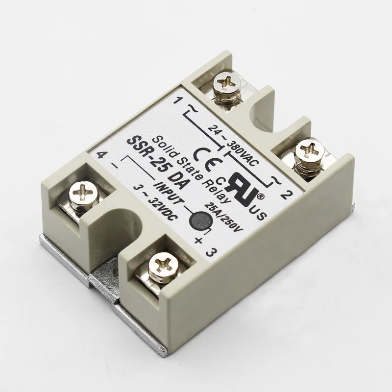 1PCS SSR 25DA Single phase solid state relay 25A/250V Input 3 32VDC 24 380VAC GOOD QUALITY ...