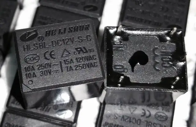 Relays-HLS8L-DC12V-S-C-T73-1C-12V.jpg