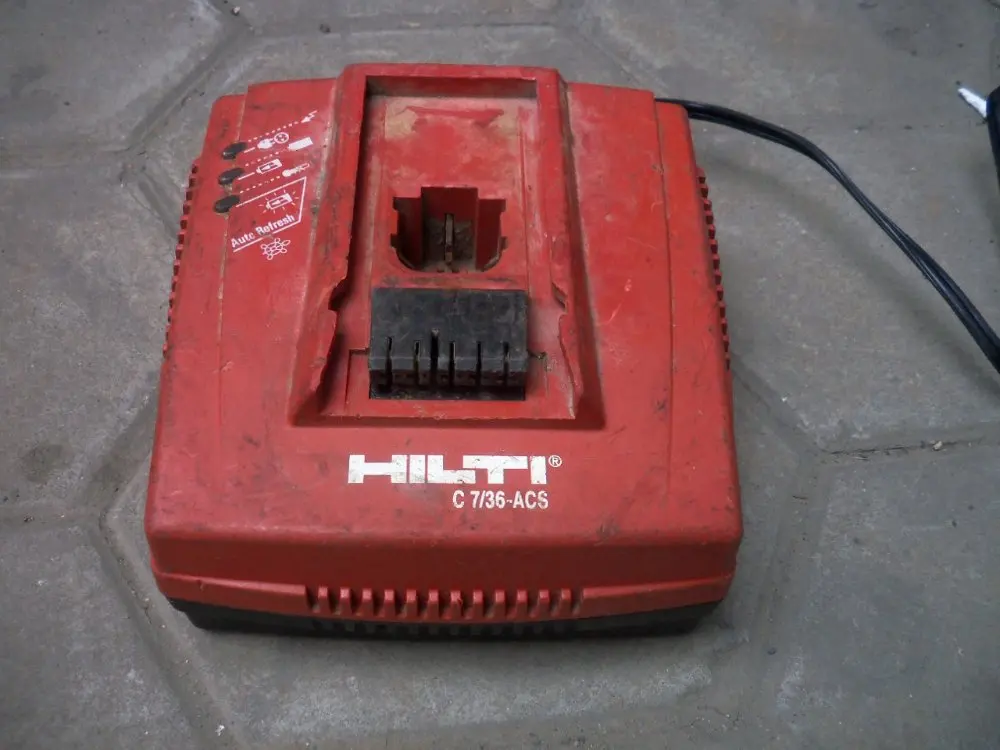 Ejercer constructor Célula somatica cargador hilti c7 36 acs Lechuguilla chasquido Incidente, evento