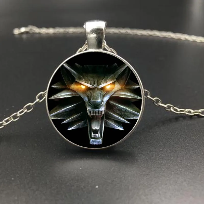 2017 Wizard Witcher 3 Medallion Pendant Glass Necklace Wolf Head ...
