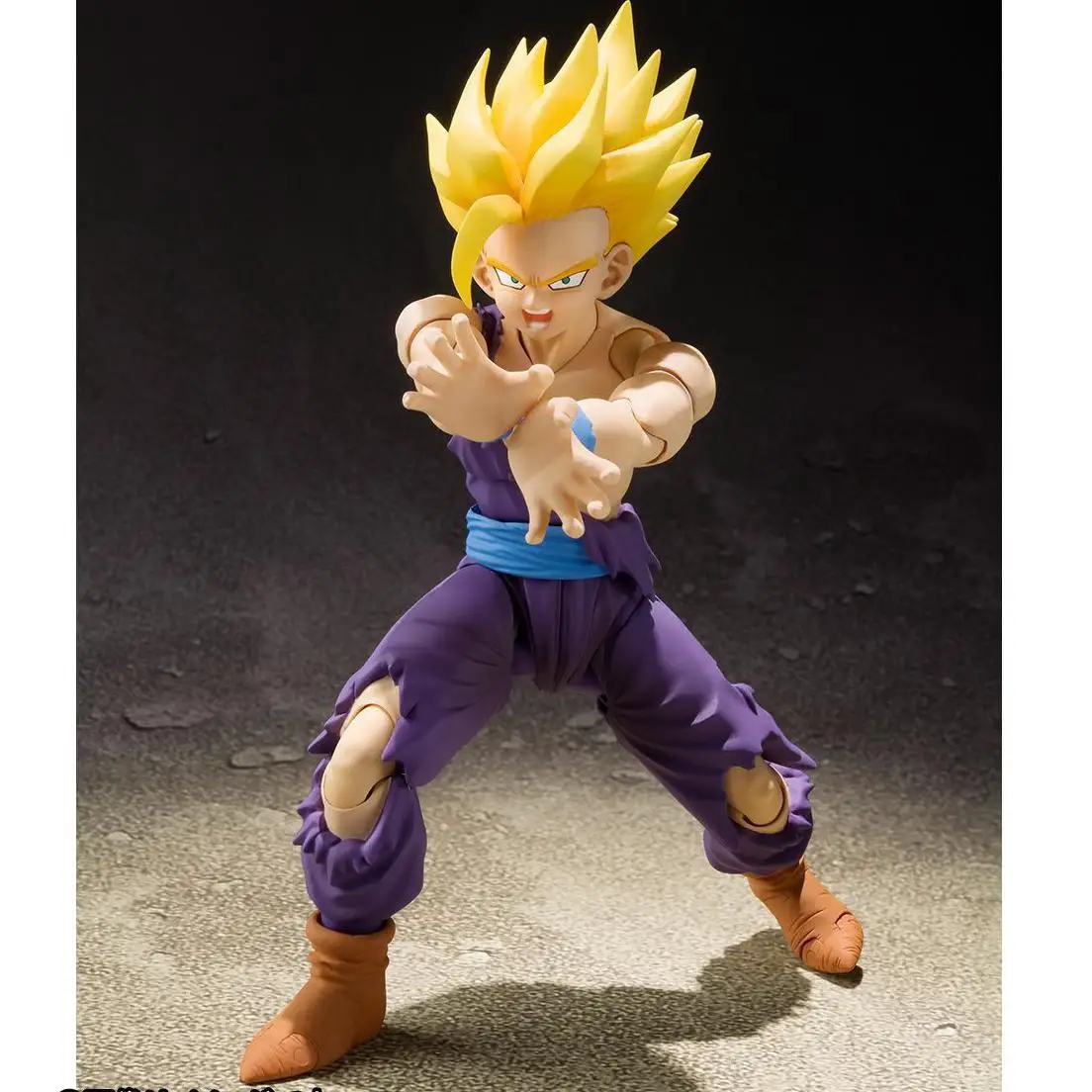 SHF S.H.Figuarts Dragon Ball Z Super Saiyan 2 Son Gohan PVC Action ...