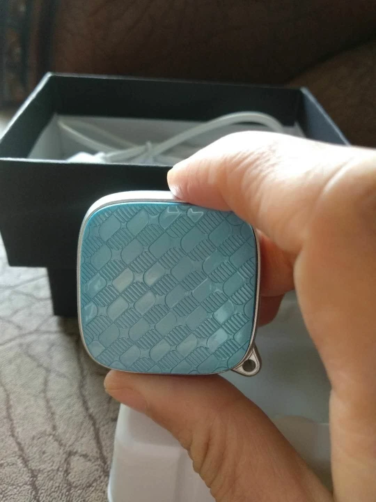 Child GPS Tracker Mini Keychain - Life Changing Products