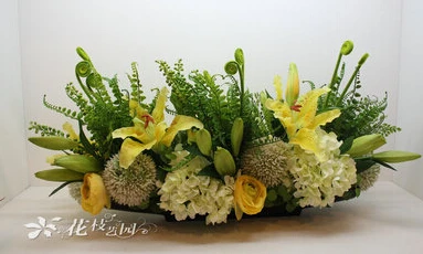 Elegant-conference-table-FLOWER-office-simulation-plastic-flower-living ...