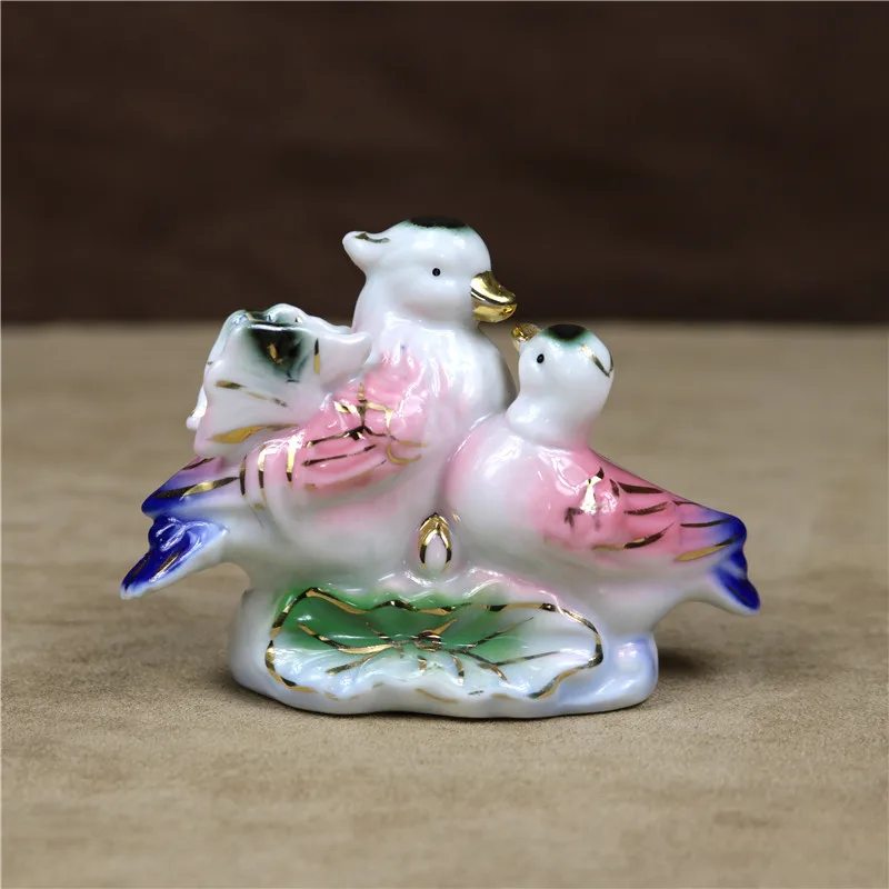 Traditional Chinese Porcelain Mandarin Duck Couple Figurine Ceramic ...