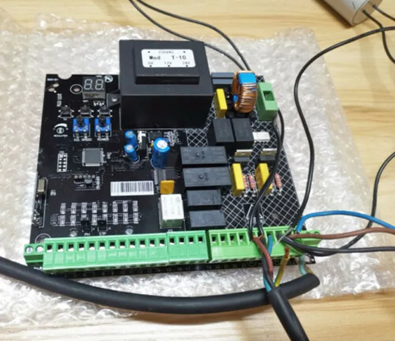 Automatic 220VAC Double Gate Control Board PCB LED Board For Dual Swing ...