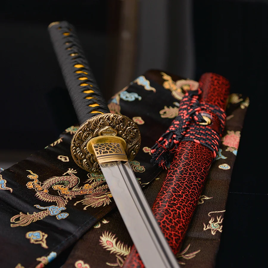 hand forged t10 steel kogarasu maru clay tempered blade japanese Katana ...