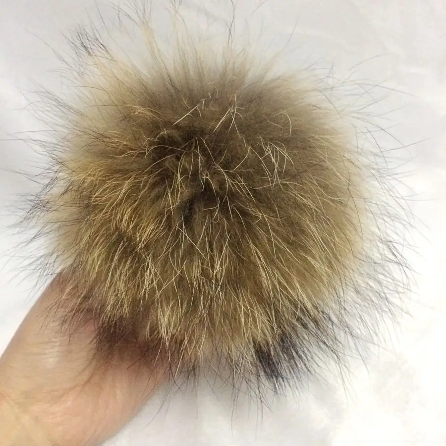 מוצר - Super big 18-20cm Real Raccoon Fur Pompom Fur Pom Poms Ball for ...