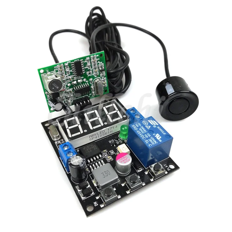 Ultrasonic sensor with display distance and ultrasonic wave sensor with ...