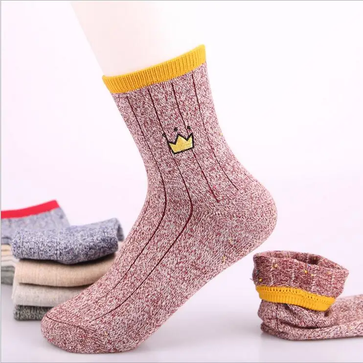 2017 New Winter Thick Fashion Women Socks Crown Embroidery Design ...