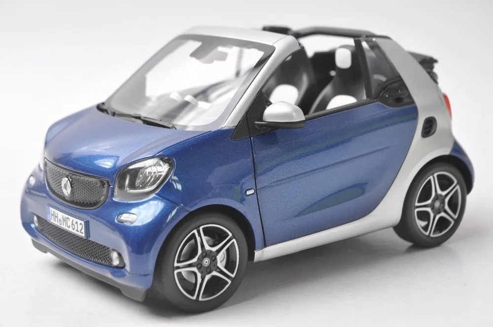 1:18 Diecast Model for Smart Fortwo Cabrio Blue/White Alloy Toy Car ...