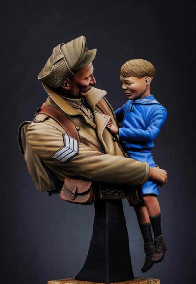 Scale Models 1/ 10 I'll Be Home SunThe Royalwarwickshire Regiment bust ...