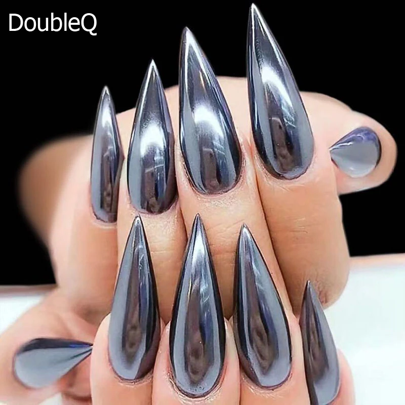 Metal Nails Art
