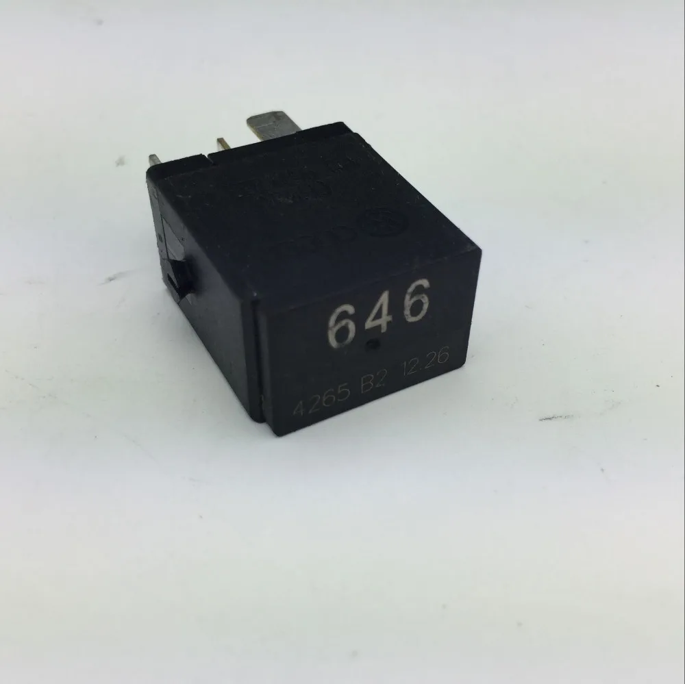 646-464-vw-b5-b7-cc-mk6-mk7-4H0-951-253.jpg