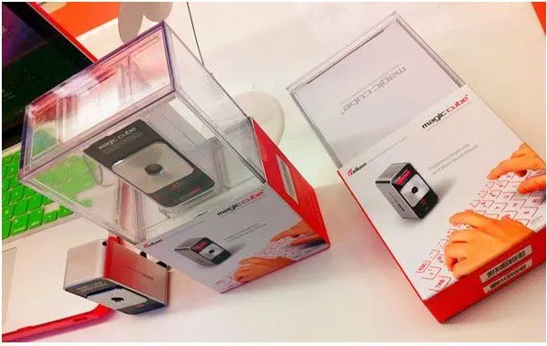 Magic-Cube-Celluon-Bluetooth-Laser-Virtual-Keyboard-for-Iphone-project ...