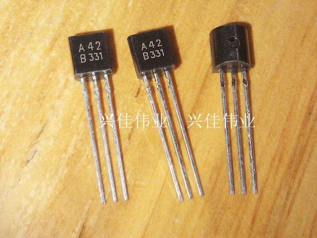 New MPSA42 2SA42 A42 TO-92 NPN power transistor