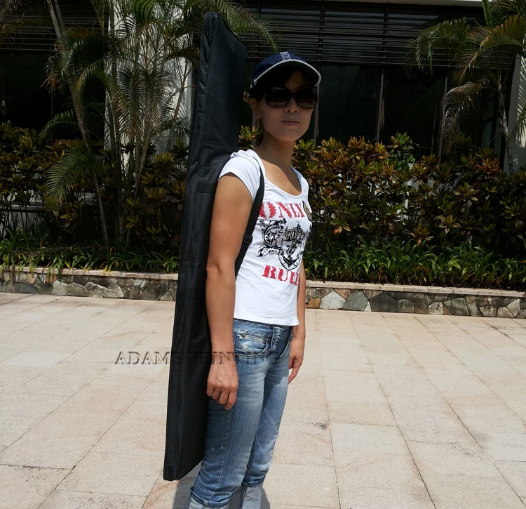 Feather-teardrop-banner-pole-and-base-carrying-bag-hand-carrying-bag ...