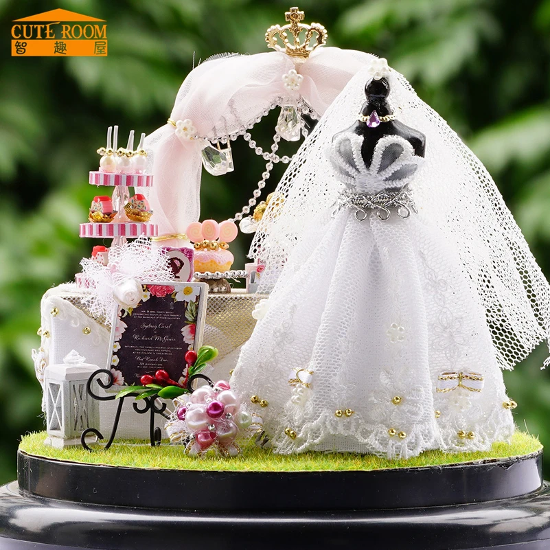 Diy Novelty Ball House Miniature Doll House Furniture Miniatura Toys ...