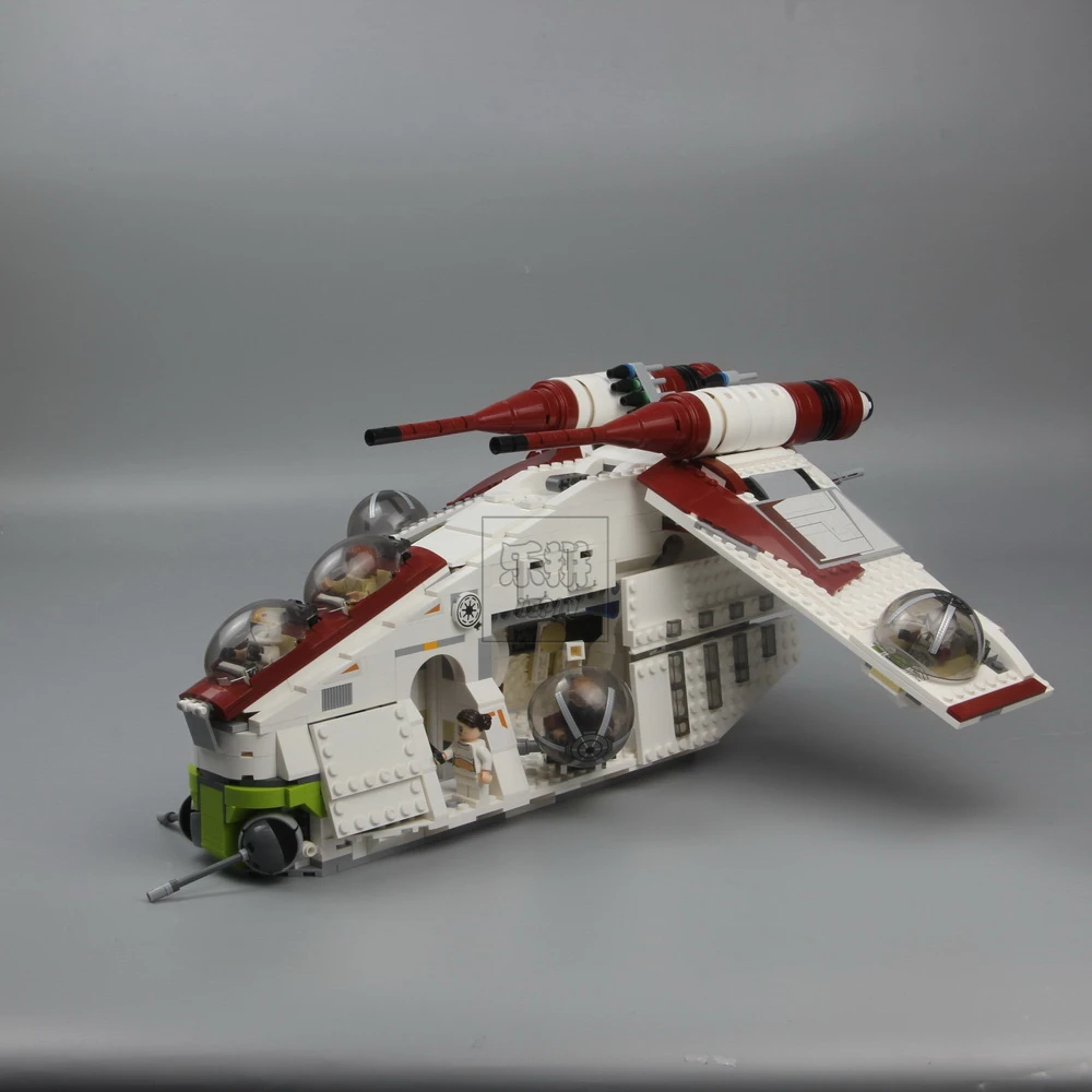 New 05041 Genuine Series The The Republic Gunship Set Educational ...