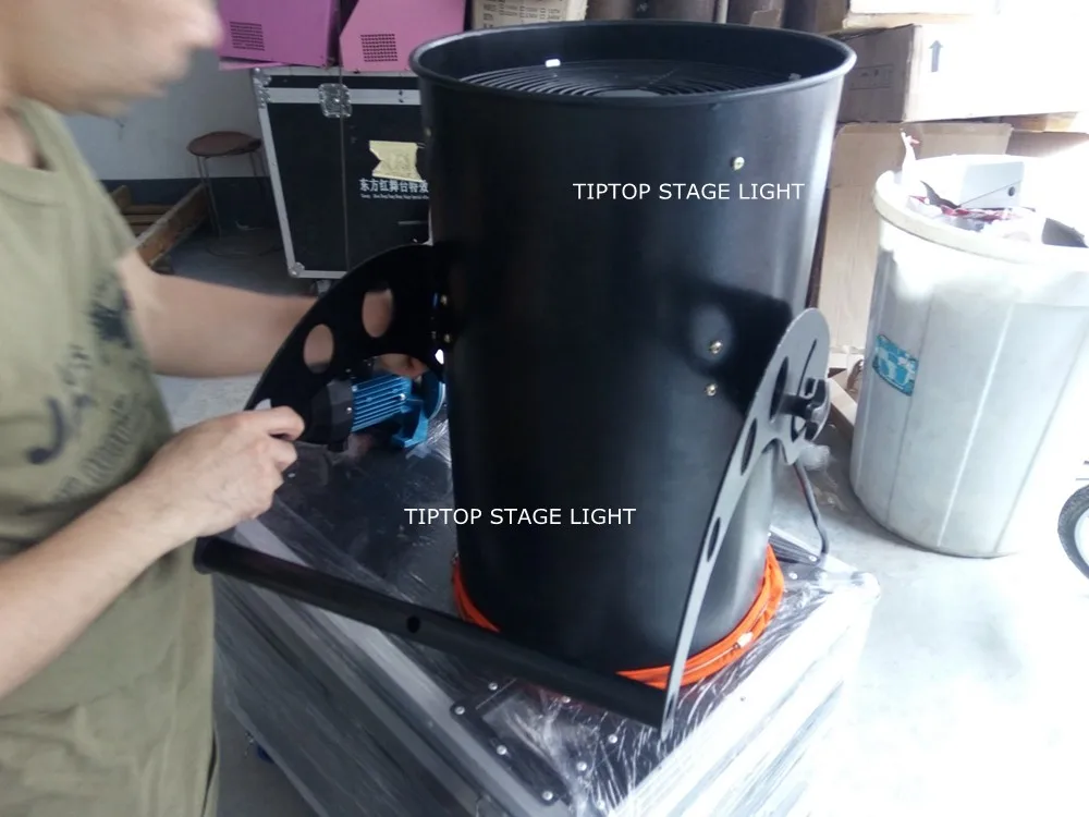 1200W Hanging Foam Machine | Tiptoplight