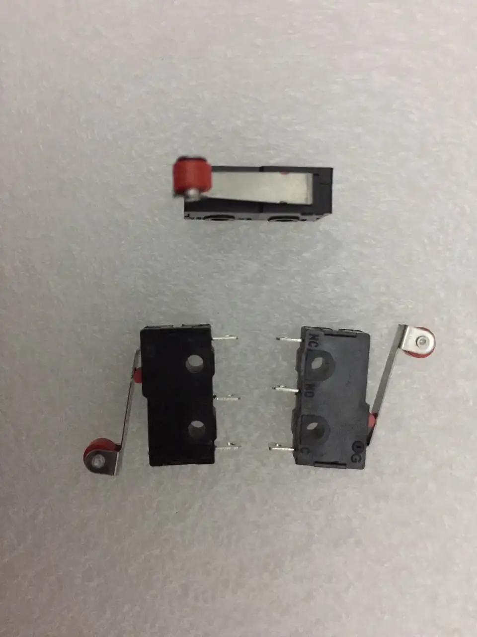 Free-Shipping-100pcs-Microswitch-Travel-switch-With-roll-ball-handle-3A ...