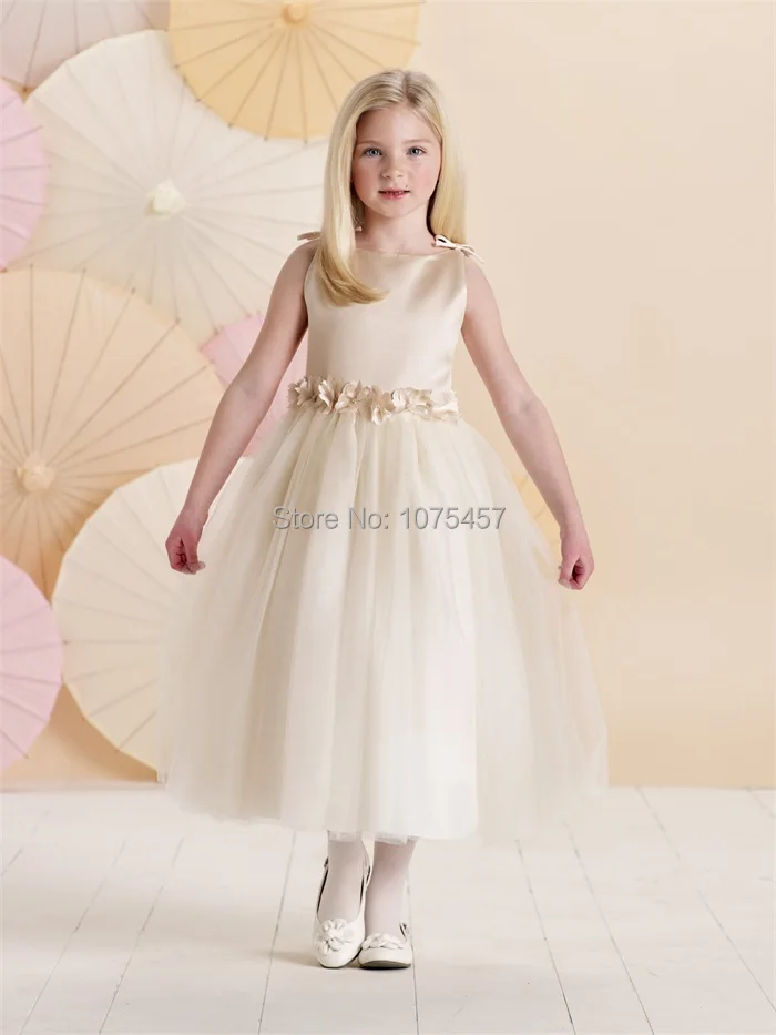 El último diseño De flores De color Beige Vestido De la muchacha para ...