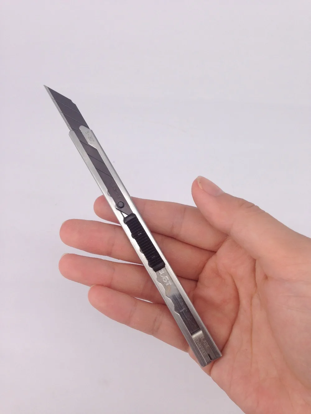 TAJIMA ENDURA BLADE LC 390B 9MM WIDE BLADE UTILITY KNIFE BOX CUTTER ART ...