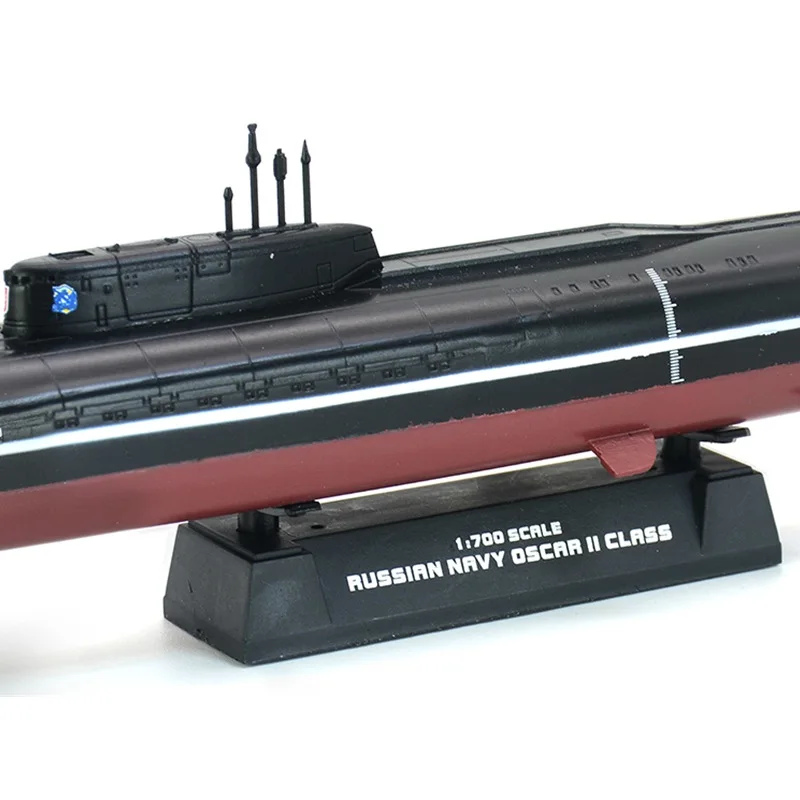 1:700 scale pre-built Oscar II class Soviet/Russian Navy cruise missile ...