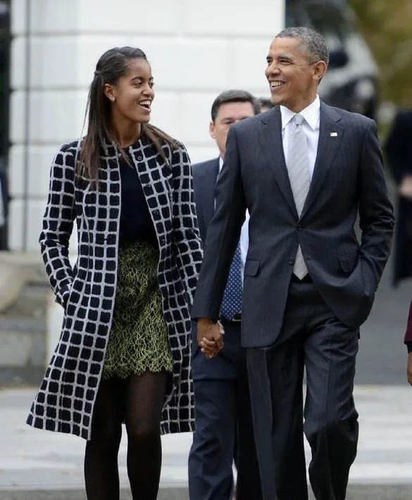 Donald Trump White House Dress Code Policy? Female Staffers Must ‘Dress ...